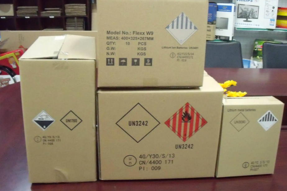 锂电池产品如何发空运和海运到国外？（出口锂电池产品的注意事项）-百运网